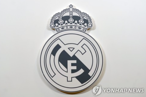 수비 보강 NO! 무조건 음바페!…레알, 알라바 대안 물색 X→음바페 올인 (엑스포츠뉴스) - 나무뉴스