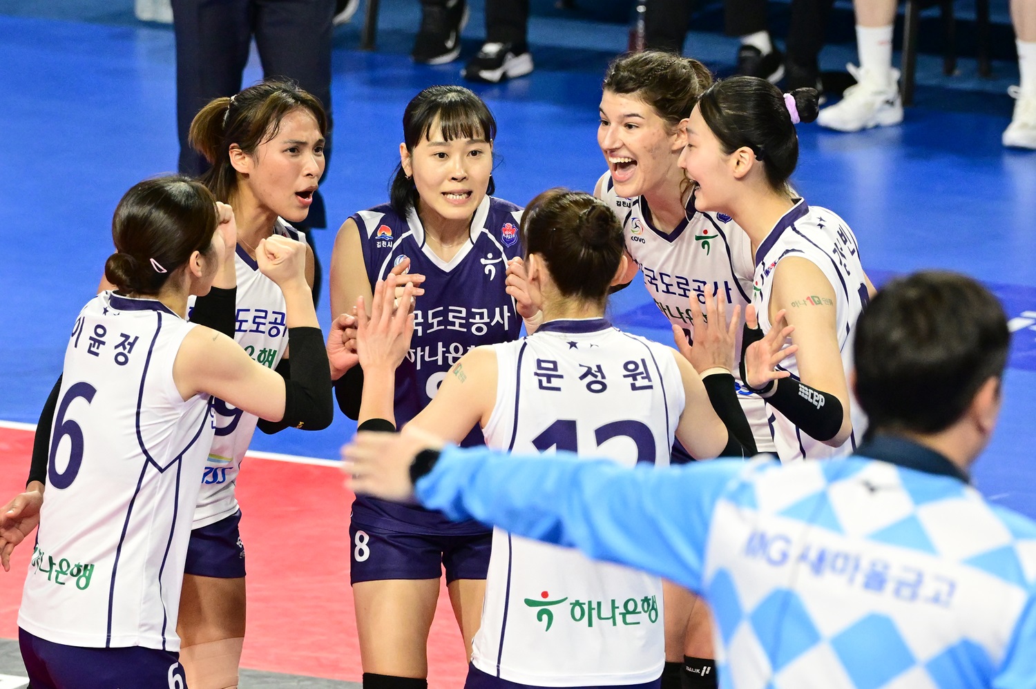 이번엔 꺾었다!…도로공사, '역전승'으로 IBK기업은행전 '시즌 첫 승' (엑스포츠뉴스) - 나무뉴스