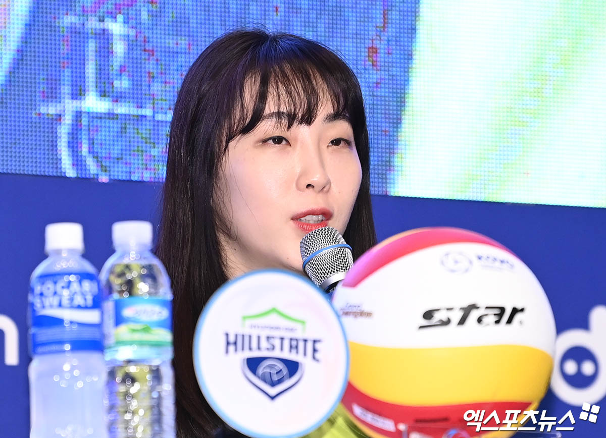 FA 황민경, 2년 9억에 IBK 유니폼 입는다 [오피셜] - 나무뉴스