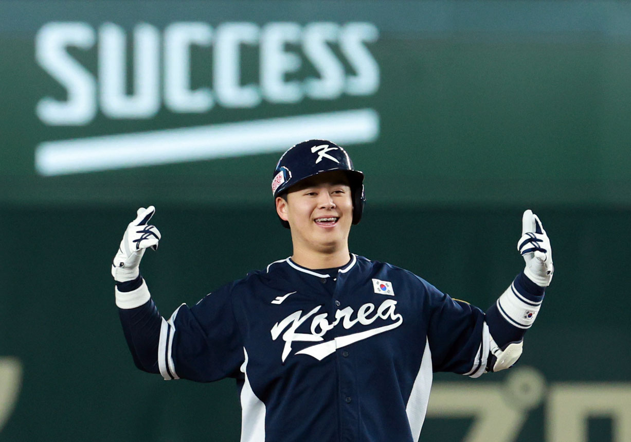 노시환 파워에 놀란 일본팬들 "무서운 한국 4번타자, 라쿠텐에 데려오고 싶어" [APBC] - 나무뉴스