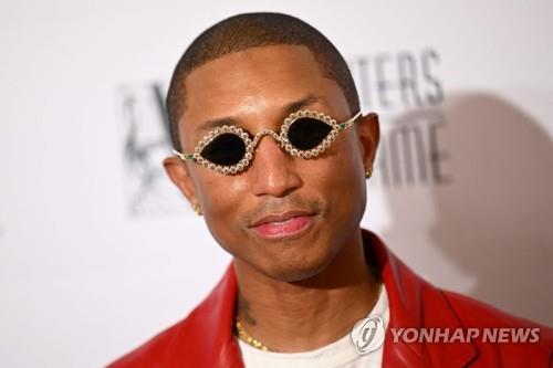 팝스타 퍼렐 윌리엄스 루이뷔통 남성복 디자인 부문 수장됐다 나무뉴스