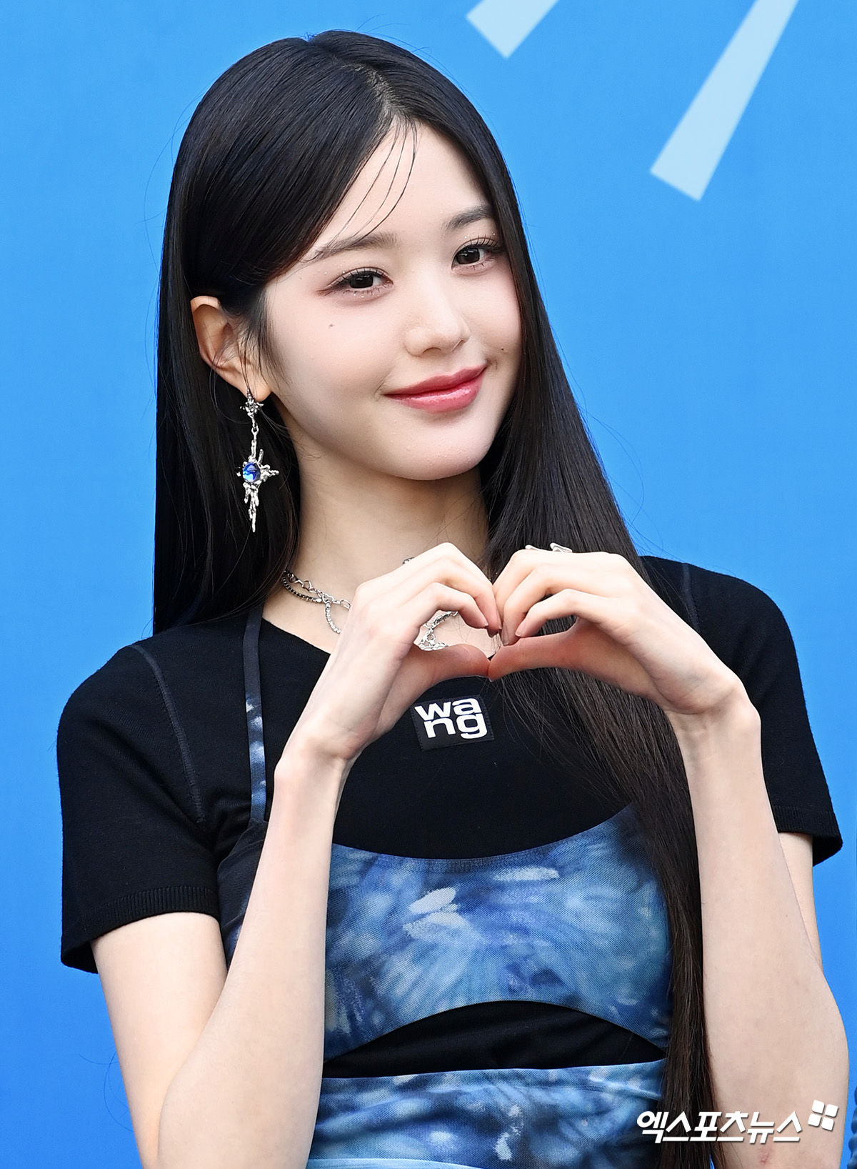 아이브 장원영 '갓기천사의 하트'[엑's HD포토] - 나무뉴스