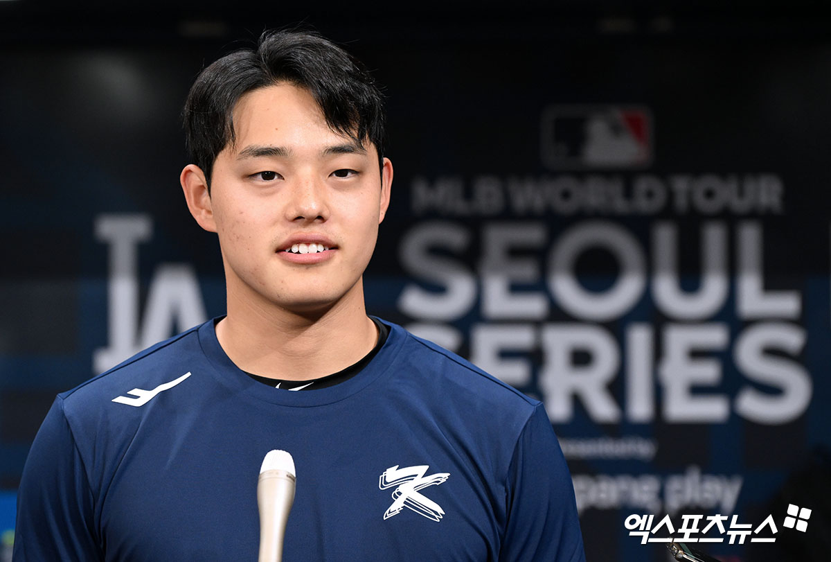 류현진, 대표팀 가는 문동주에게 "150km/h 넘기지 마" 조언, 왜? [고척 현장] (엑스포츠뉴스) - 나무뉴스