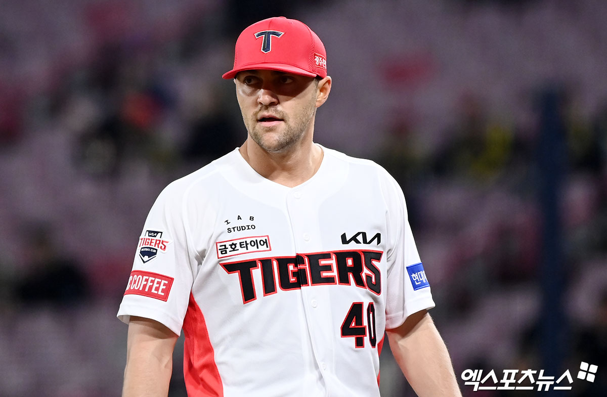 KKKKKKKKK…'마구 스위퍼' 마구 던진 KIA 새 외인, KBO 완벽 데뷔전 [광주 현장] (엑스포츠뉴스) - 나무뉴스