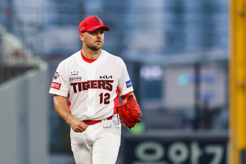 2G 연속 비자책+KBO 데뷔 첫 QS, 꽃감독의 기다림에 크로우가 응답했다 - 나무뉴스