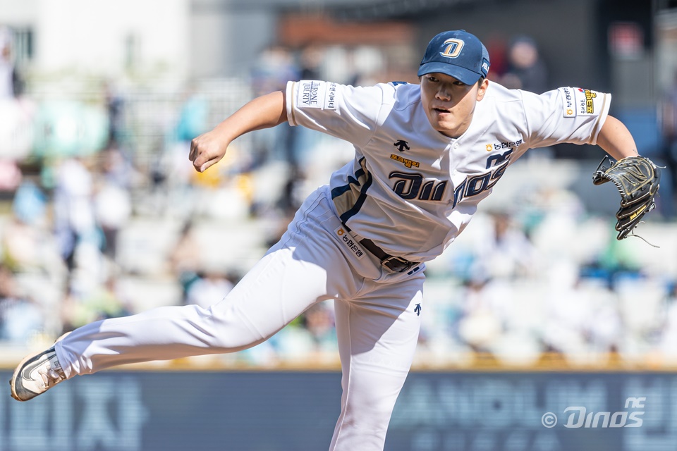 ERA 13.11 투수, 2억에 데려온 이유 있었다…홀드 리그 공동 6위, KBO 방출생 신화 또 나온다? (엑스포츠뉴스) - 나무뉴스