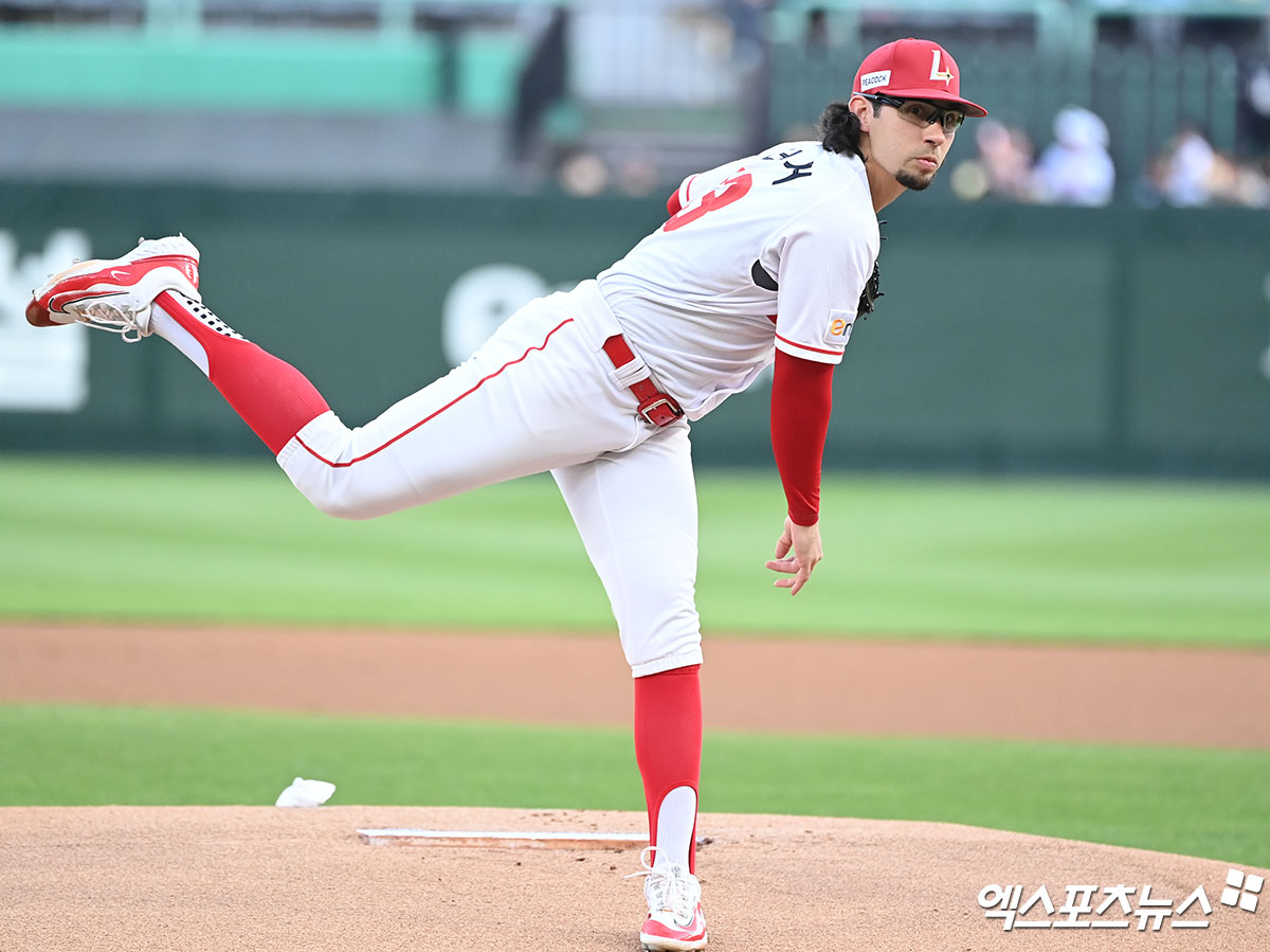 4G ERA 14.40 '눈물' 털어낸 SSG 더거…"타선 덕에 공격적 투구 가능했다" [현장인터뷰] (엑스포츠뉴스) - 나무뉴스