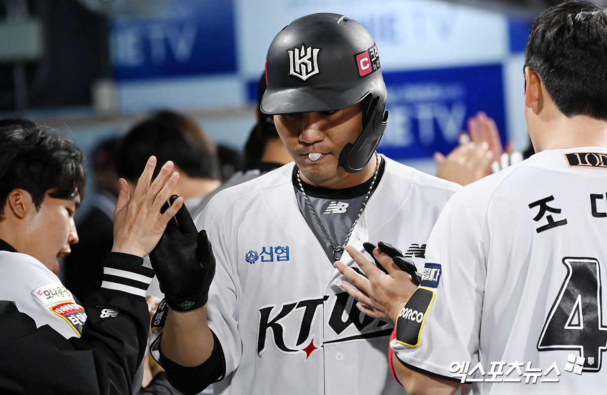 '원상현 데뷔 첫 QS+승리' KT, 한화 9-0 완파하고 시즌 첫 싹쓸이…한화 5연패 수렁 [수원:스코어] - 나무뉴스