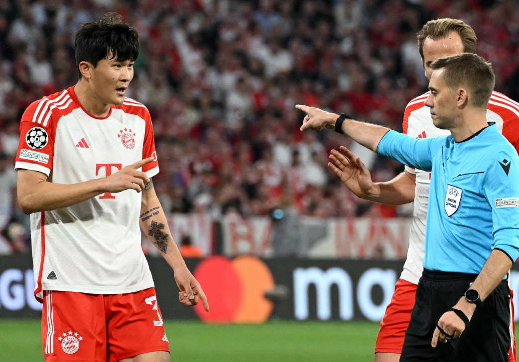 "레알은 김민재가 구멍인 걸 알았다"…EPL 레전드도 KIM 저격 "뮌헨 못 이긴 이유" (엑스포츠뉴스) - 나무뉴스