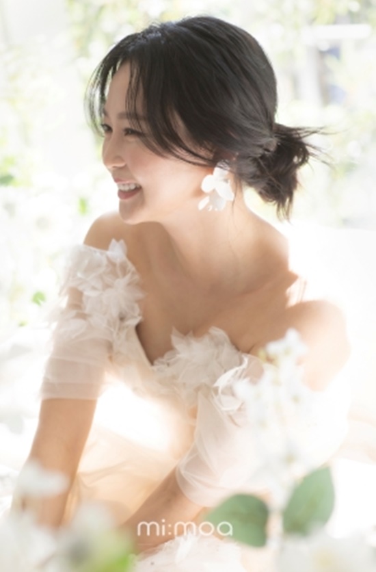 아빠 같이 듬직오초희 오늘4일 ♥연하 변호사와 결혼 엑s 투데이 나무뉴스