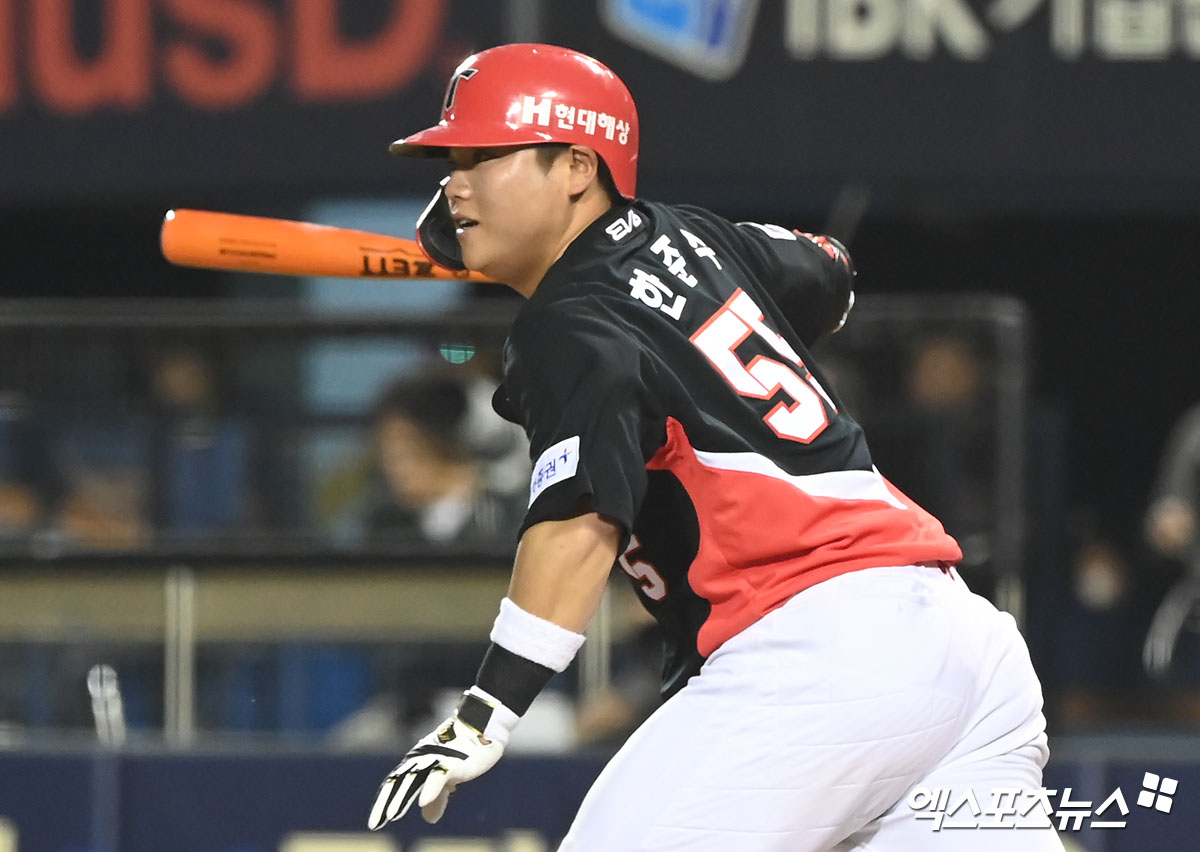 "10년간 걱정 없을 겁니다"…팀의 미래 책임질 포수, 꽃감독 '성장' 확신한다 (엑스포츠뉴스) - 나무뉴스