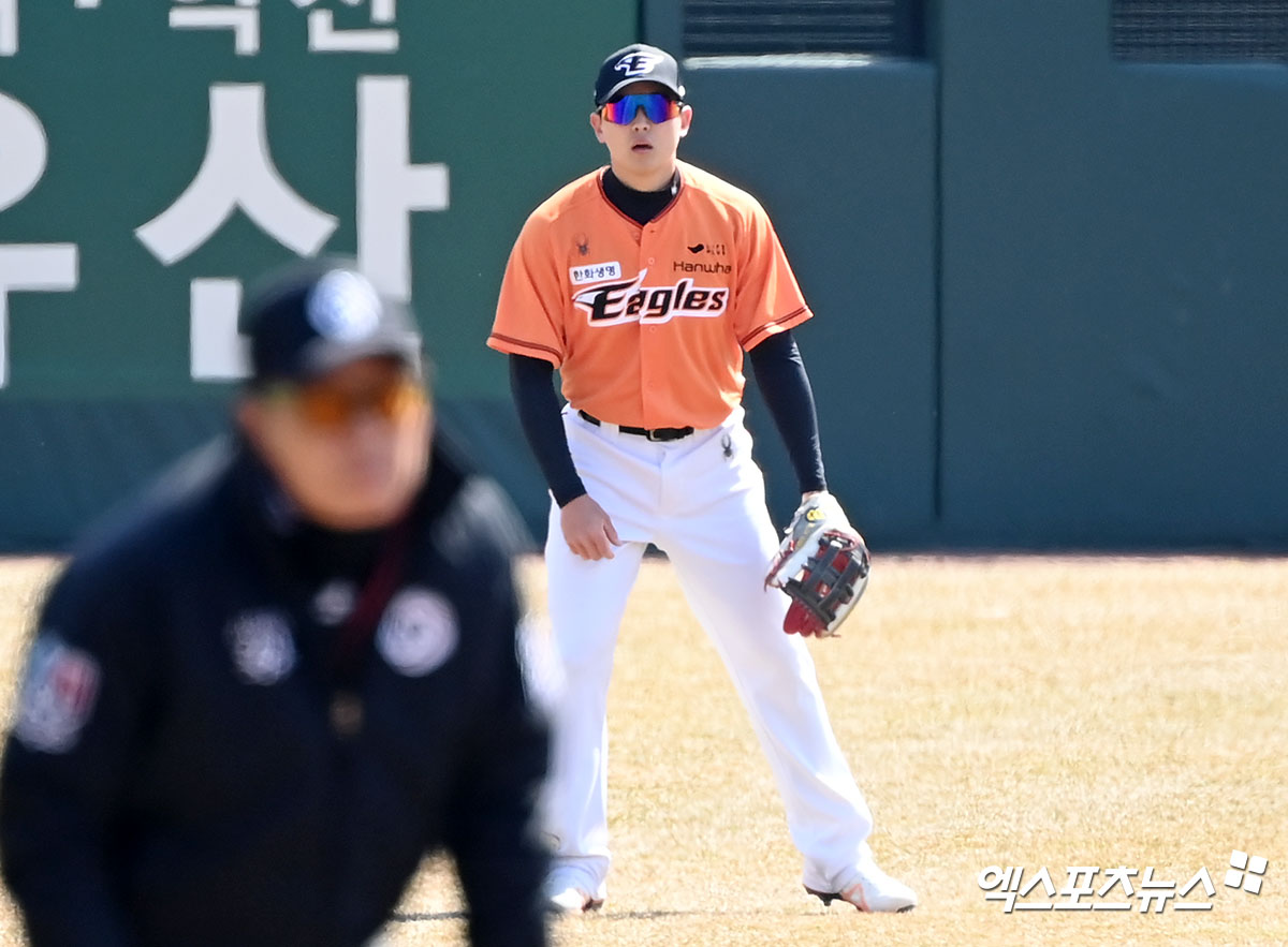 '문동주 콜업 예정' 한화, 정은원 포함 3명 1군 제외…롯데는 '154km' 이민석 말소 (엑스포츠뉴스) - 나무뉴스