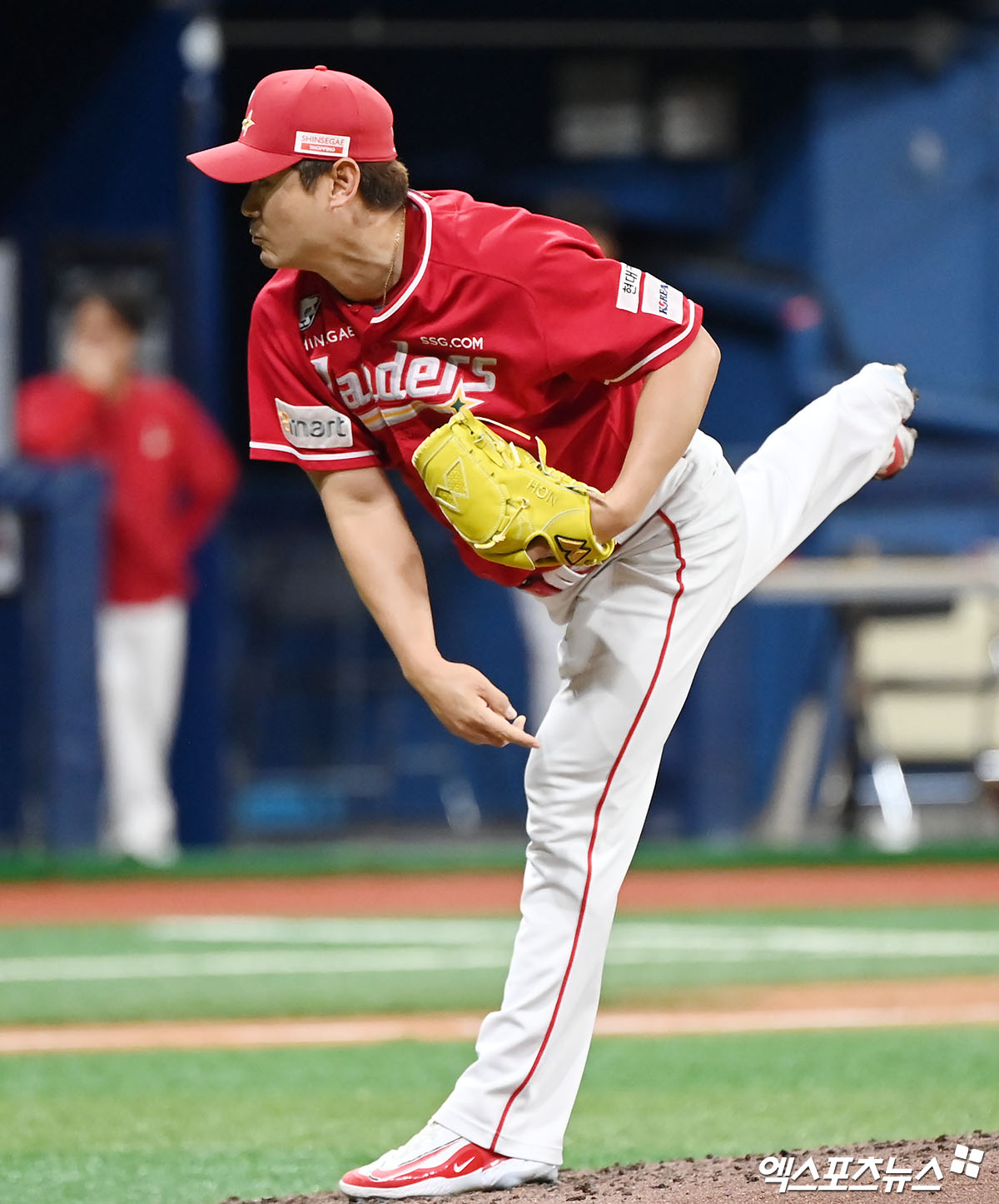 고척 지배한 '좌완 영건'의 탈삼진쇼...'오원석 QS' SSG, 키움 4-2 제압하고 2연승+공동 5위 도약 - 나무뉴스