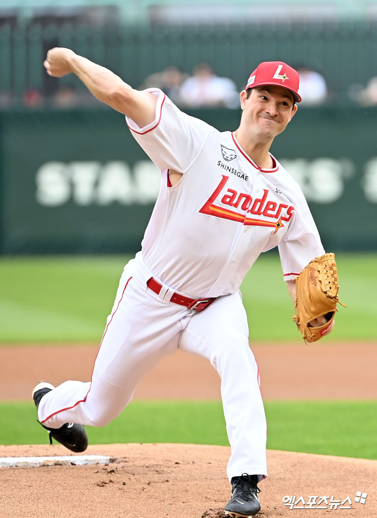 KBO 데뷔 4G 만에 첫 승+QS, '패패패패패패패패' 팀을 구한 건 외인 투수였다 - 나무뉴스