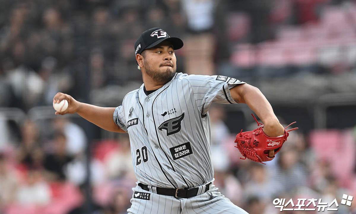 "KBO 빠르게 적응 중" 바리아의 첫 승, 김경문 감독의 900승이 될까 (엑스포츠뉴스) - 나무뉴스