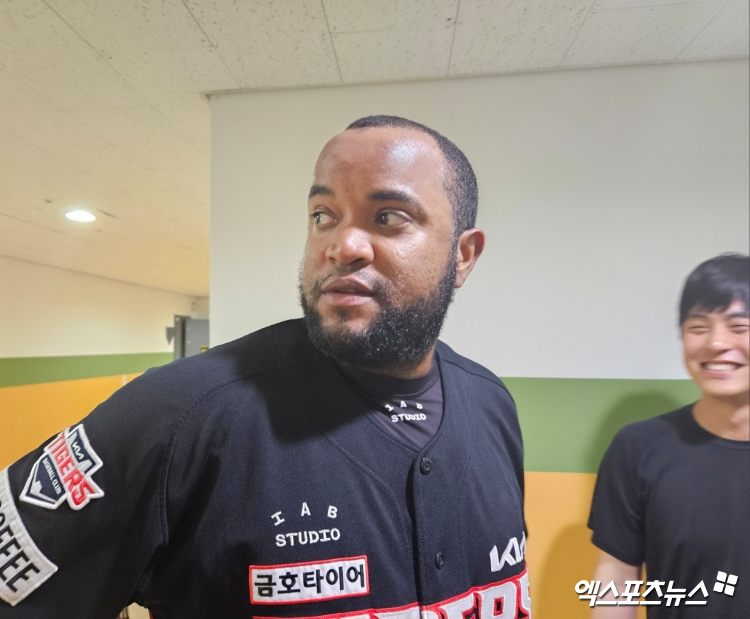 "당연히 안 좋은 이야기 나오겠지만…"KBO 3년 차 '테스형'이 위기를 극복하는 법 [현장인터뷰] (엑스포츠뉴스) - 나무뉴스