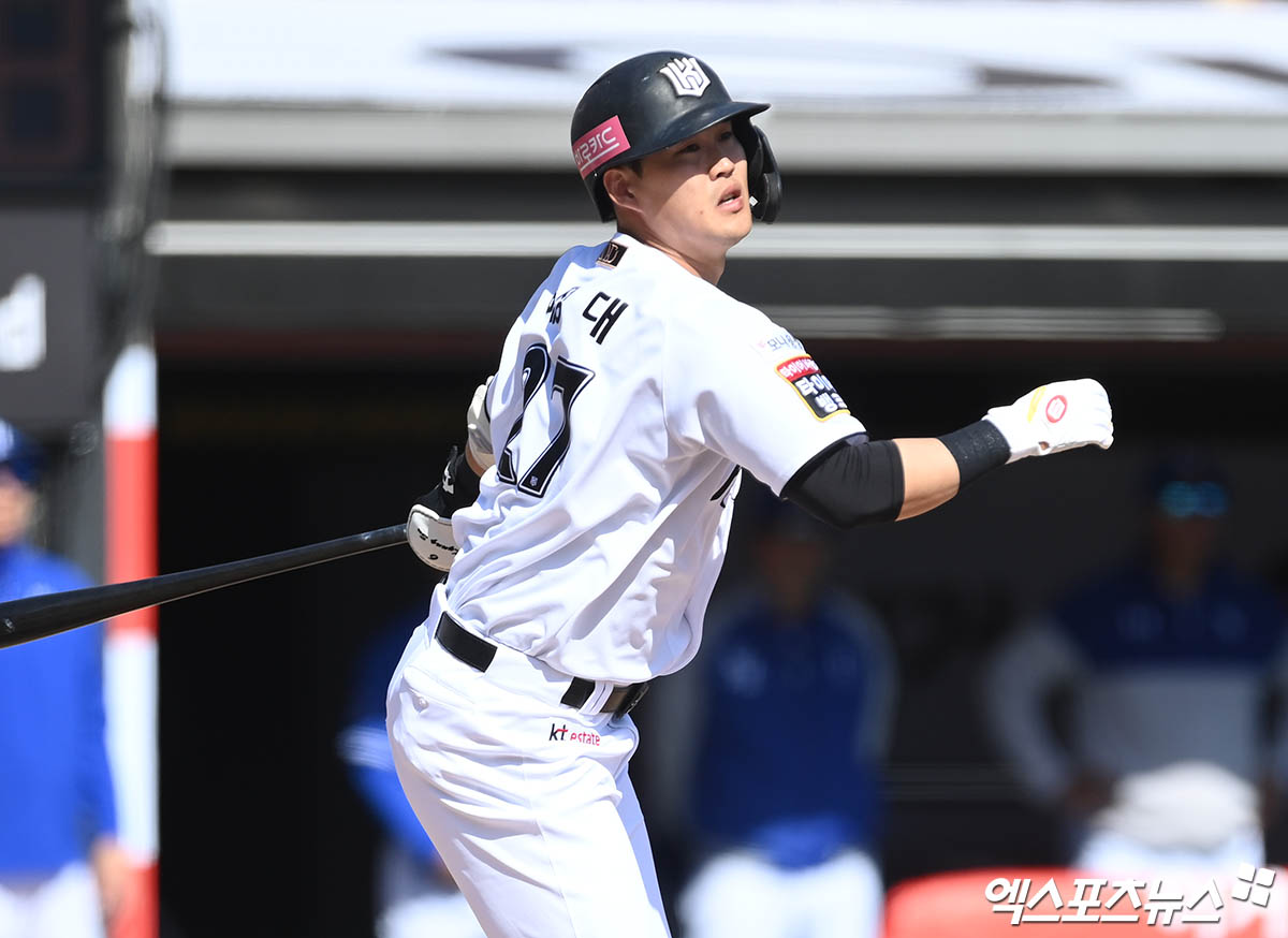 9회 황재균 실책→류지혁 동점 적시타…삼성-KT, DH1 2-2 무승부로 마쳐 [수원:스코어] - 나무뉴스