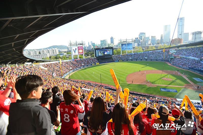 LG-두산, 2027~2031년 잠실 주경기장 홈으로 쓴다…'대체 구장 고민' 덜었다 (엑스포츠뉴스) - 나무뉴스