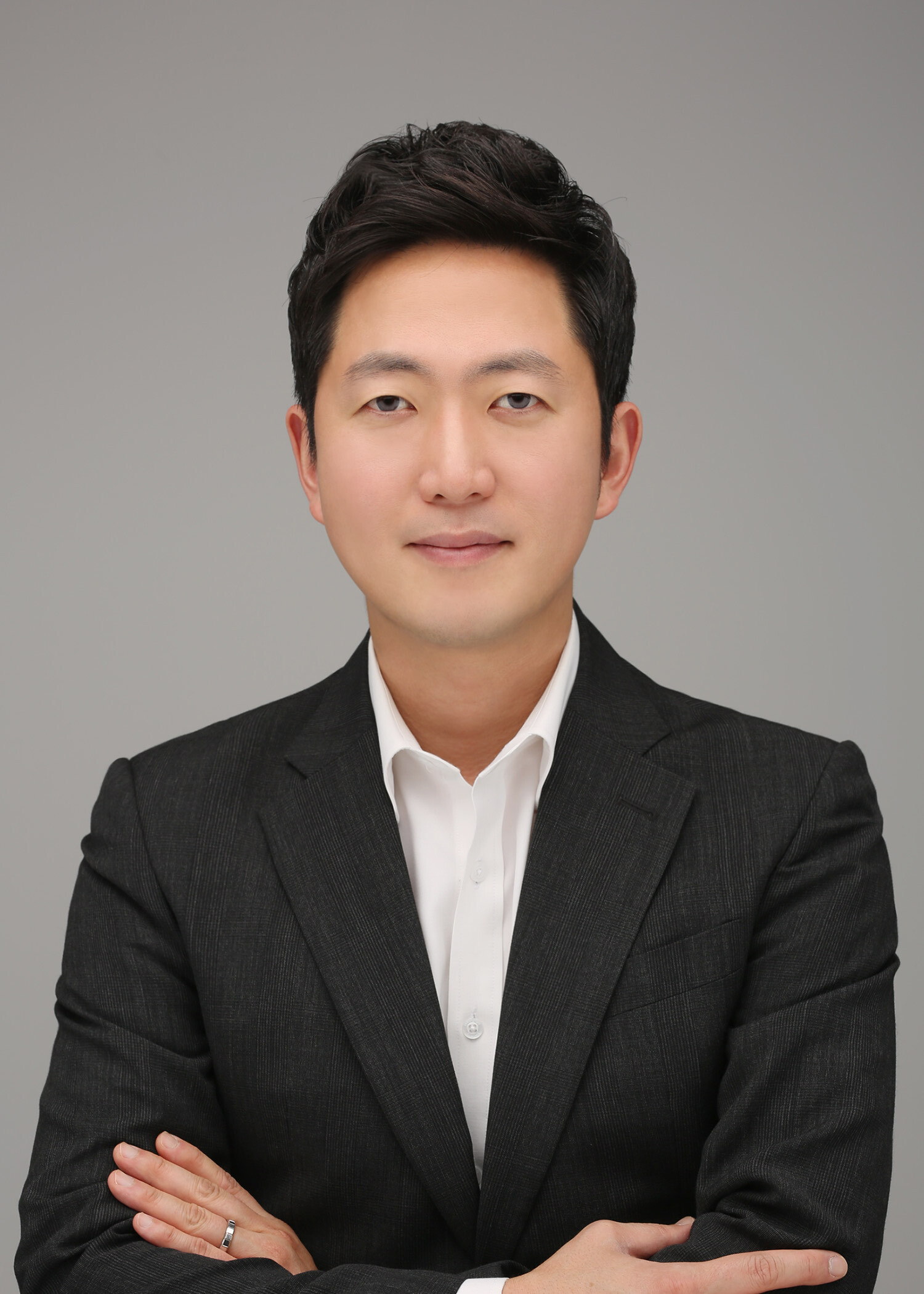 하이브, 새 대표에 이재상 CSO 내정…박지원 사임 [공식입장] (엑스포츠뉴스) - 나무뉴스