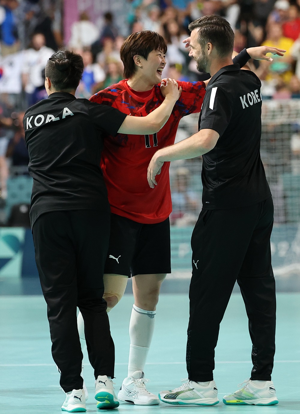 "골문 비워"…여자핸드볼 독일전 역전승, 스웨덴 명장 '묻지마 닥공' 빛났다 [파리 현장] - 나무뉴스