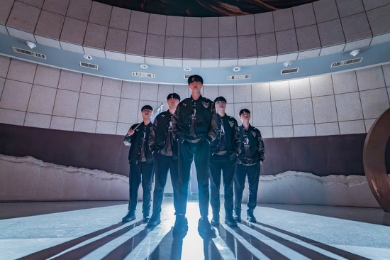 '쵸비 드레이븐 데뷔 성공!'…GEN, KDF 압도하며 1세트 승리 (LCK) (엑스포츠뉴스) - 나무뉴스