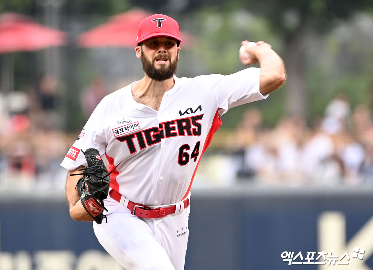 '선두 굳히기' 노리는 KIA, 새 외인과 가을야구 준비할까...'9G ERA 4.53' 알드레드 1군 엔트리 말소 (엑스포츠뉴스) - 나무뉴스