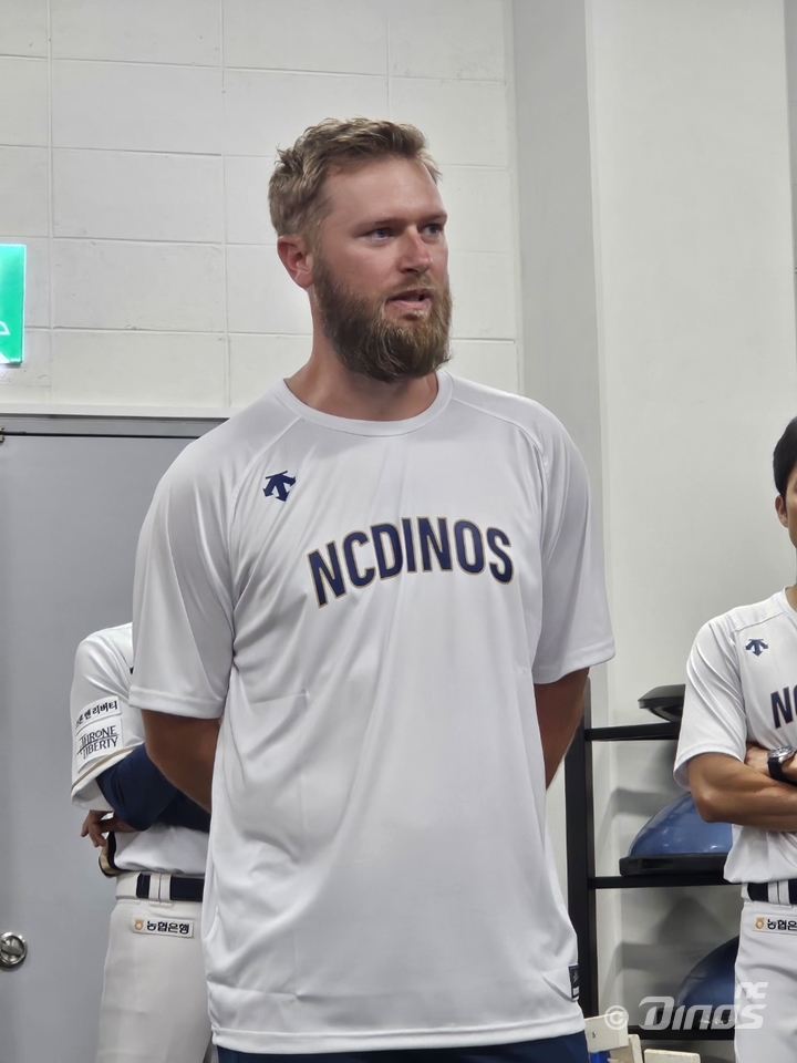 NC 요키시, 늦어도 이번 주 KBO 복귀…강인권 감독 "큰 힘 되리라 생각" [사직 현장] (엑스포츠뉴스) - 나무뉴스