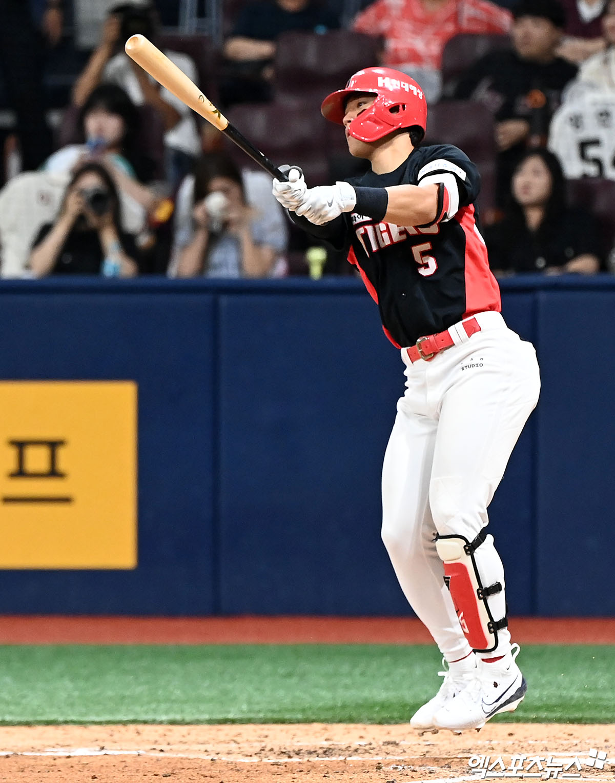 [속보] 드디어 터졌다! 김도영, KBO 최연소·최소경기 30-30 달성…박재홍·테임즈 넘었다 - 나무뉴스