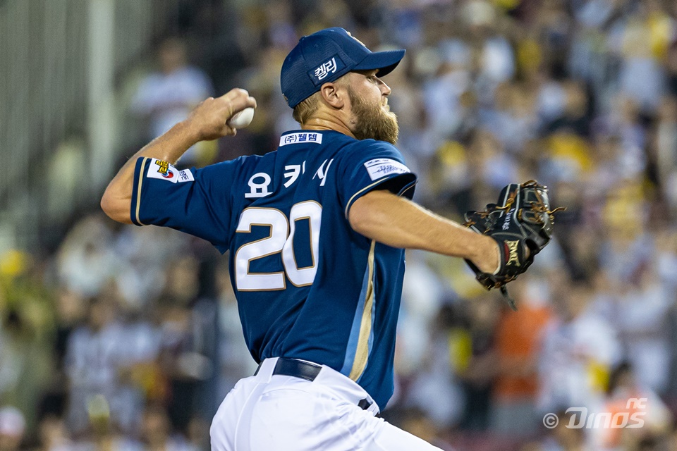 "몸이 완전히 적응한 기분"…KBO 56승 클래스 어디 안 간다, 부활한 턱수염 에이스 (엑스포츠뉴스) - 나무뉴스