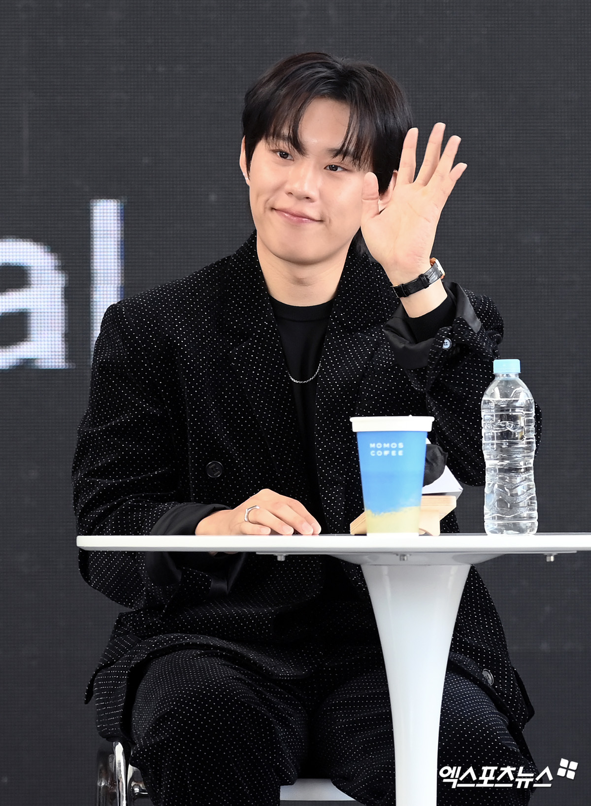 유아인 대신한 김성철…'지옥2' 감독 "김성철 만의 정진수 있다" (종합)[BIFF 2024] (엑스포츠뉴스) - 나무뉴스