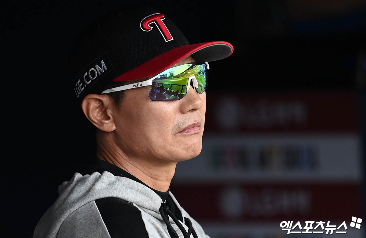 "1차전 꼭 이기고 싶었는데"…PO 진출 확률 '12.1%' 디펜딩챔피언 LG가 맞이한 위기 [준PO1] (엑스포츠뉴스) - 나무뉴스