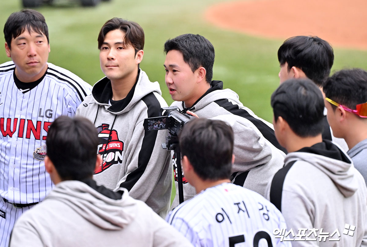 AGAIN 2023? LG에 '기적의 연승' 찾아오나…살아난 신바람 야구 [준PO2] (엑스포츠뉴스) - 나무뉴스