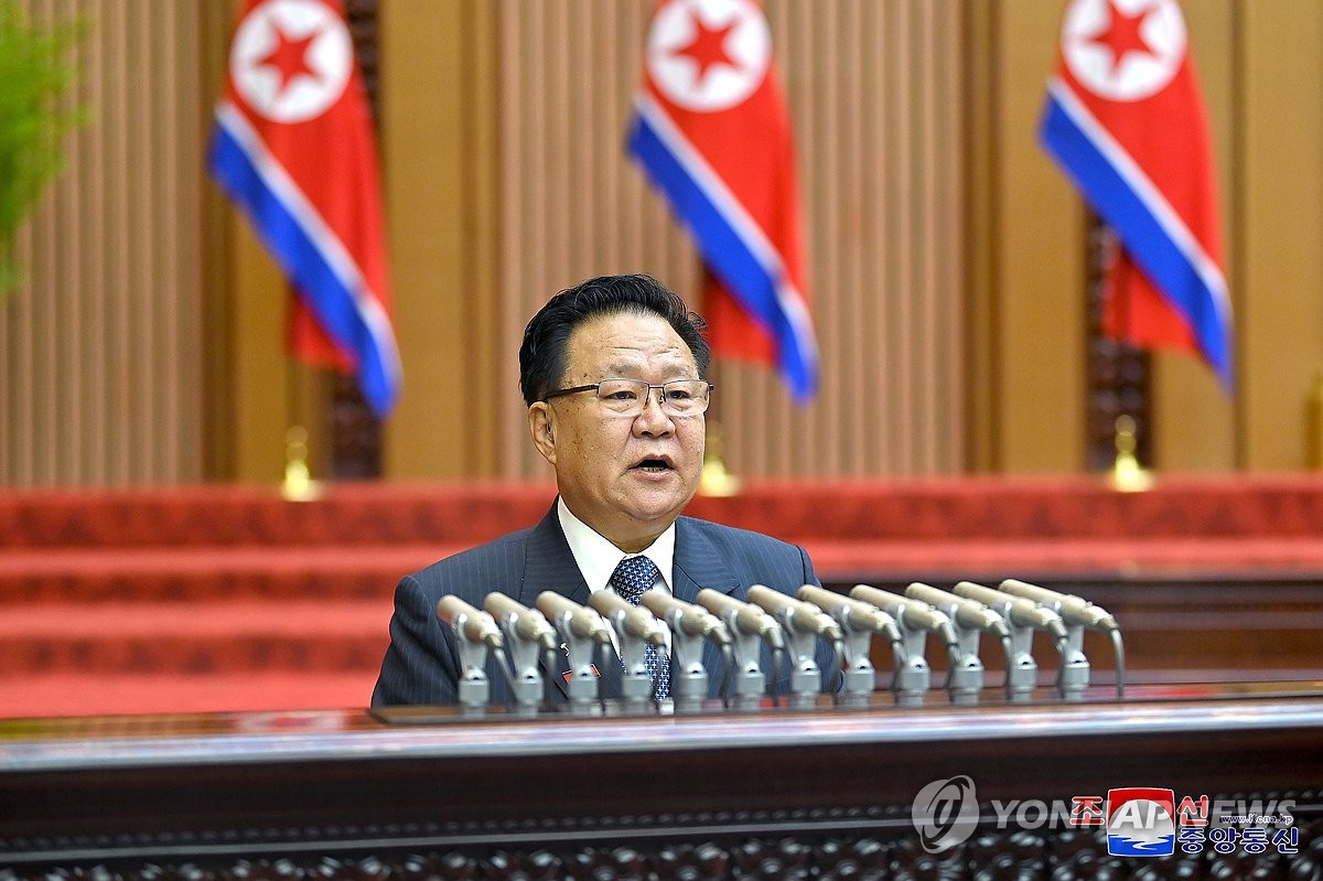 북 최고인민회의 열어 개헌…김정은 지시 통일삭제 언급 없어 나무뉴스