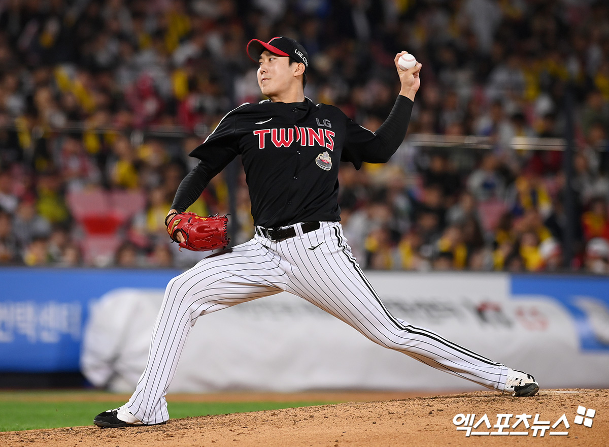 KS 유일 미출전자→PS 데뷔전서 승리투수+MVP "무조건 이긴다는 마음으로" [준PO3] - 나무뉴스