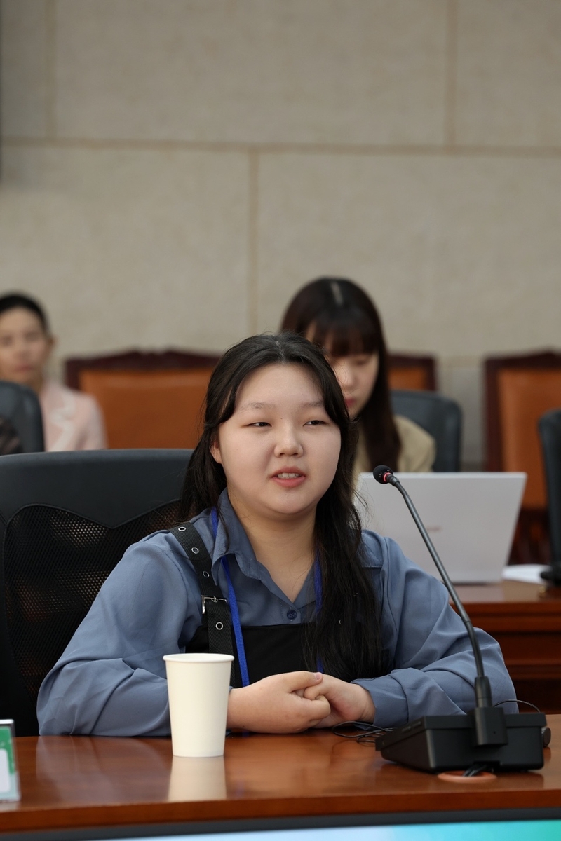 탈북 10대 소녀 "北에선 씻는 것도 사치…한국 와서 너무 좋다" (연합뉴스) - 나무뉴스