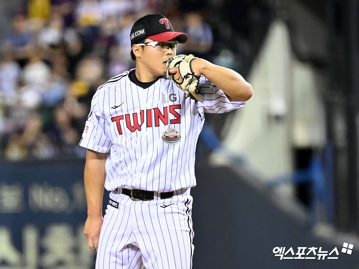 LG 'V3' 명품조연 이지강, 일본 단기 유학 떠난다...주니치 마캠 참가 (엑스포츠뉴스) - 나무뉴스