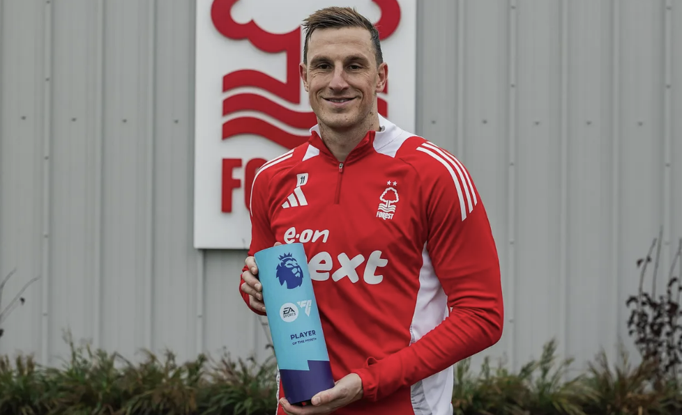 '3G 4골+노팅엄 3위' 크리스 우드, EPL 10월 '이달의 선수'…뉴질랜드 선수 첫 수상 기염 [오피셜] (엑스포츠뉴스) - 나무뉴스