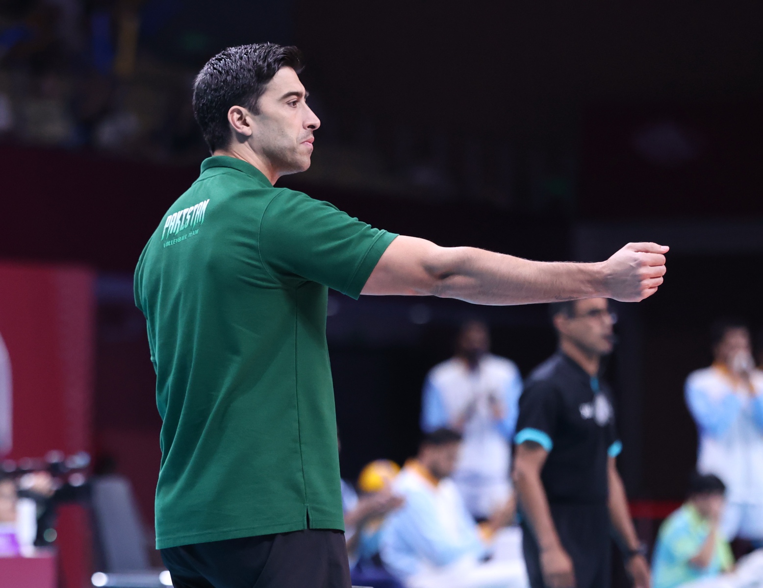 라미레스 男 대표팀 감독, KB손해보험 감독 겸직 무산…KOVO 이사회 "대표팀 전임감독제 존중" (엑스포츠뉴스) - 나무뉴스