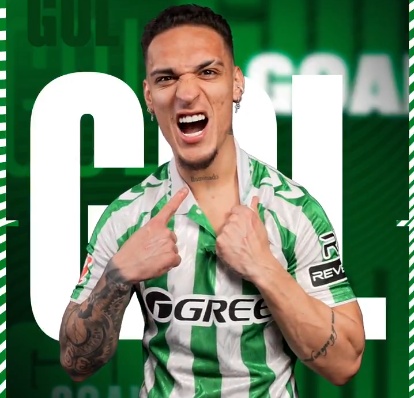 [속보] '내가 먹튀?' 맨유 떠나니 펄펄…1550억 FW 안토니, 2G 만에 베티스 데뷔골 폭발! (엑스포츠뉴스) - 나무뉴스