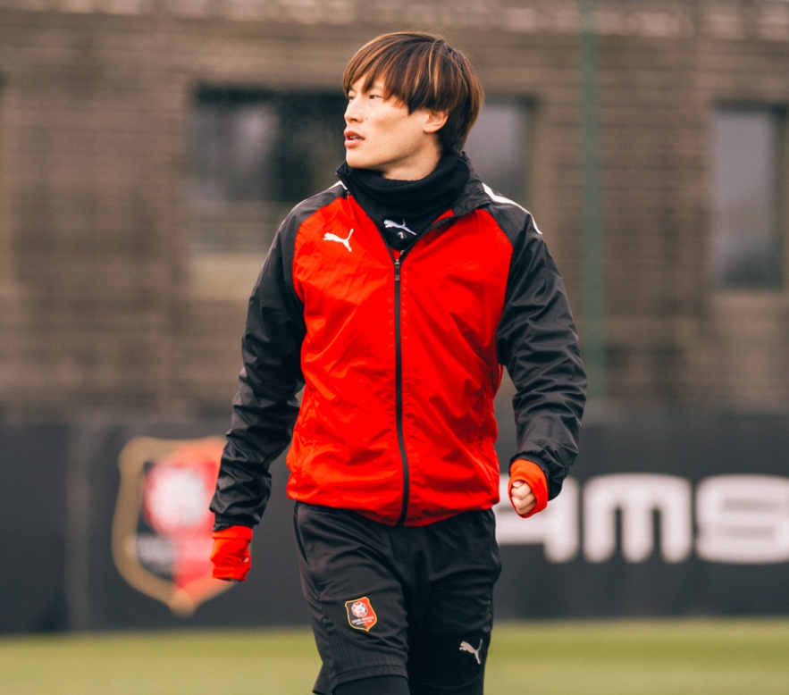 유럽리그 득점왕 日 FW, 빅리그 입성 1주일 만에 벤치 추락→도대체 무슨 일이? - 나무뉴스