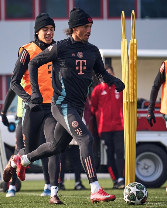 김민재 훈련 또 불참…'아킬레스건 부상' KIM 아껴두기 차원?→UCL 원정 대비 잠깐 휴식 - 나무뉴스