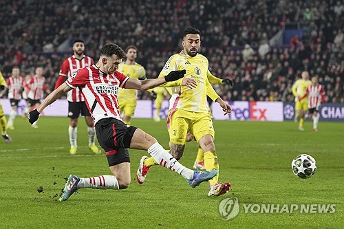 토트넘 봤나? 페리시치 2G 연속골 미쳤다!…PSV, 거함 유벤투스 무너트리고 16강 기적! [UCL 리뷰] - 나무뉴스