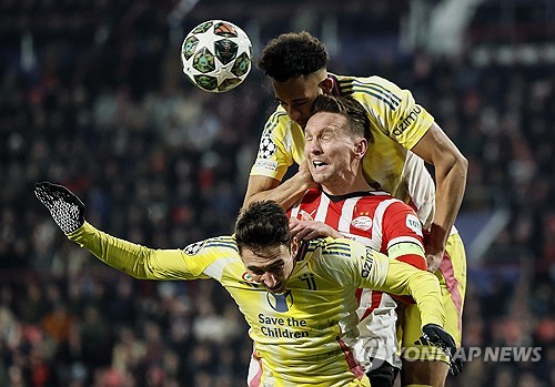 토트넘 봤나? 페리시치 2G 연속골 미쳤다!…PSV, 거함 유벤투스 무너트리고 16강 기적! [UCL 리뷰] - 나무뉴스