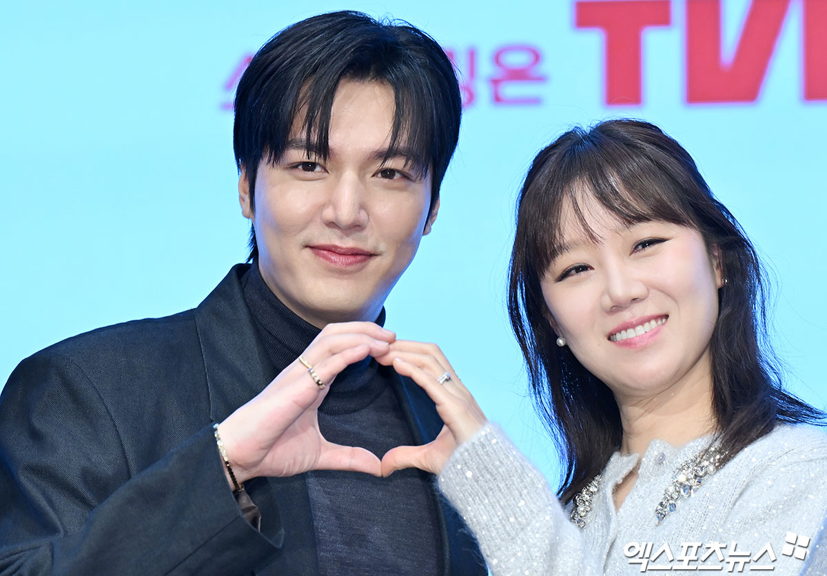 '흥행 불패' 공효진 신화, 25년 만에 깨졌다…우주로 날려보낸 500억 [다시 '물어봐'①] (엑스포츠뉴스) - 나무뉴스