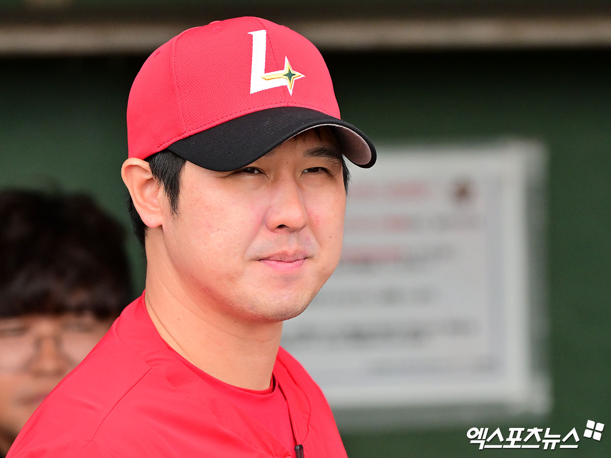 최정의 KBO 3루수 서열은 5등?…"난 김도영과 비교 안 돼, MVP도 못 받아봤다" [오키나와 리포트] (엑스포츠뉴스) - 나무뉴스