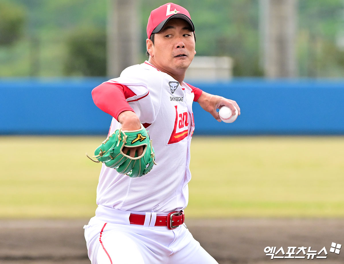 '30억' 김광현, 2025시즌 연봉 1위...리그 평균 연봉은 1억 6071만원 [공식발표] (엑스포츠뉴스) - 나무뉴스
