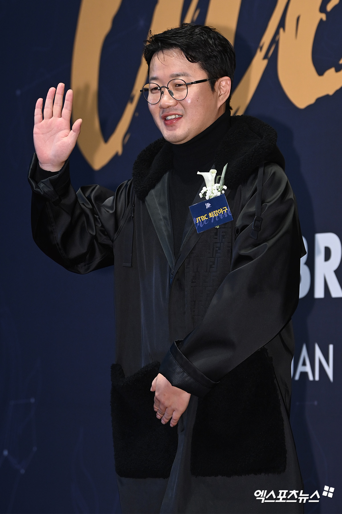 '최강야구' 장시원 PD "JTBC, 제작비 문제 있다면 법적 절차 취하라" [공식입장 전문] (엑스포츠뉴스) - 나무뉴스