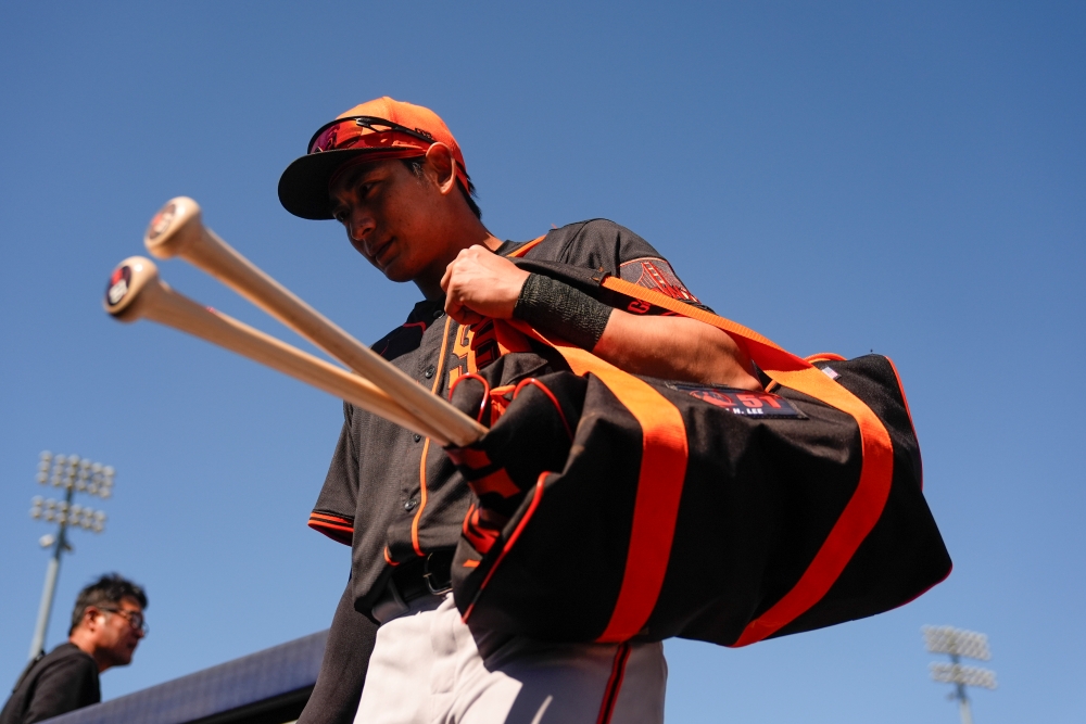 'OPS 0.967' 이정후가 또 선발 제외라고? "허리 긴장 증세, 큰 부상 아냐" (엑스포츠뉴스) - 나무뉴스