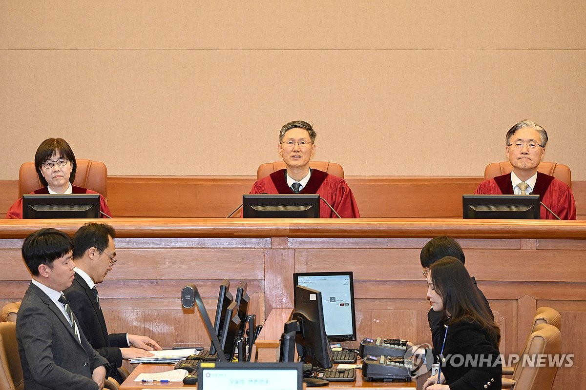 野, 모레 법사위서 '문형배·이미선 임기연장' 법안 처리 방침 - 나무뉴스