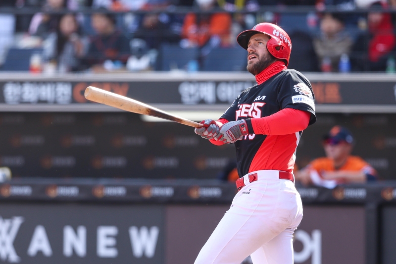 '폰세→와이스→류현진에 쾅쾅쾅!' KIA 위즈덤, KBO 적응 끝났다…3G 연속 홈런 괴력 [대전 라이브] - 나무뉴스